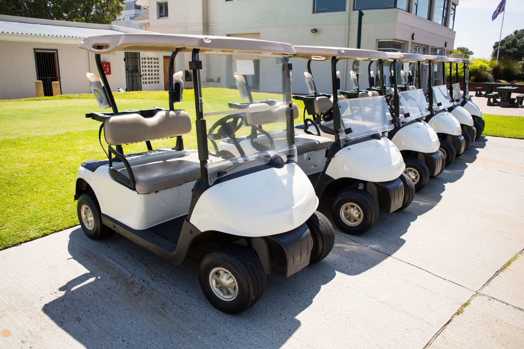 Owning or Renting a Golf Cart: Which Option is Better for You? - Go ...